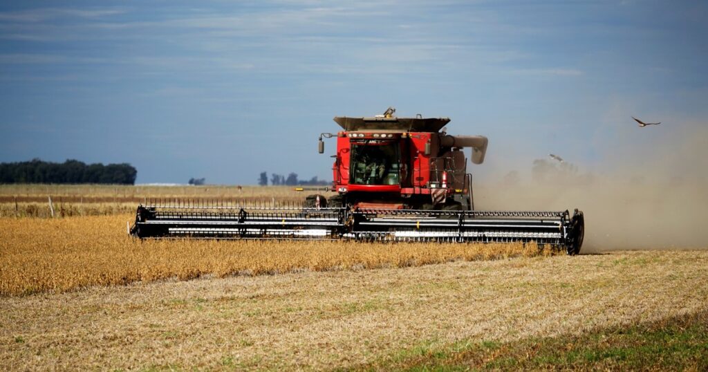 El sector de maquinaria agrícola registró ventas dispares en 2025, con ...